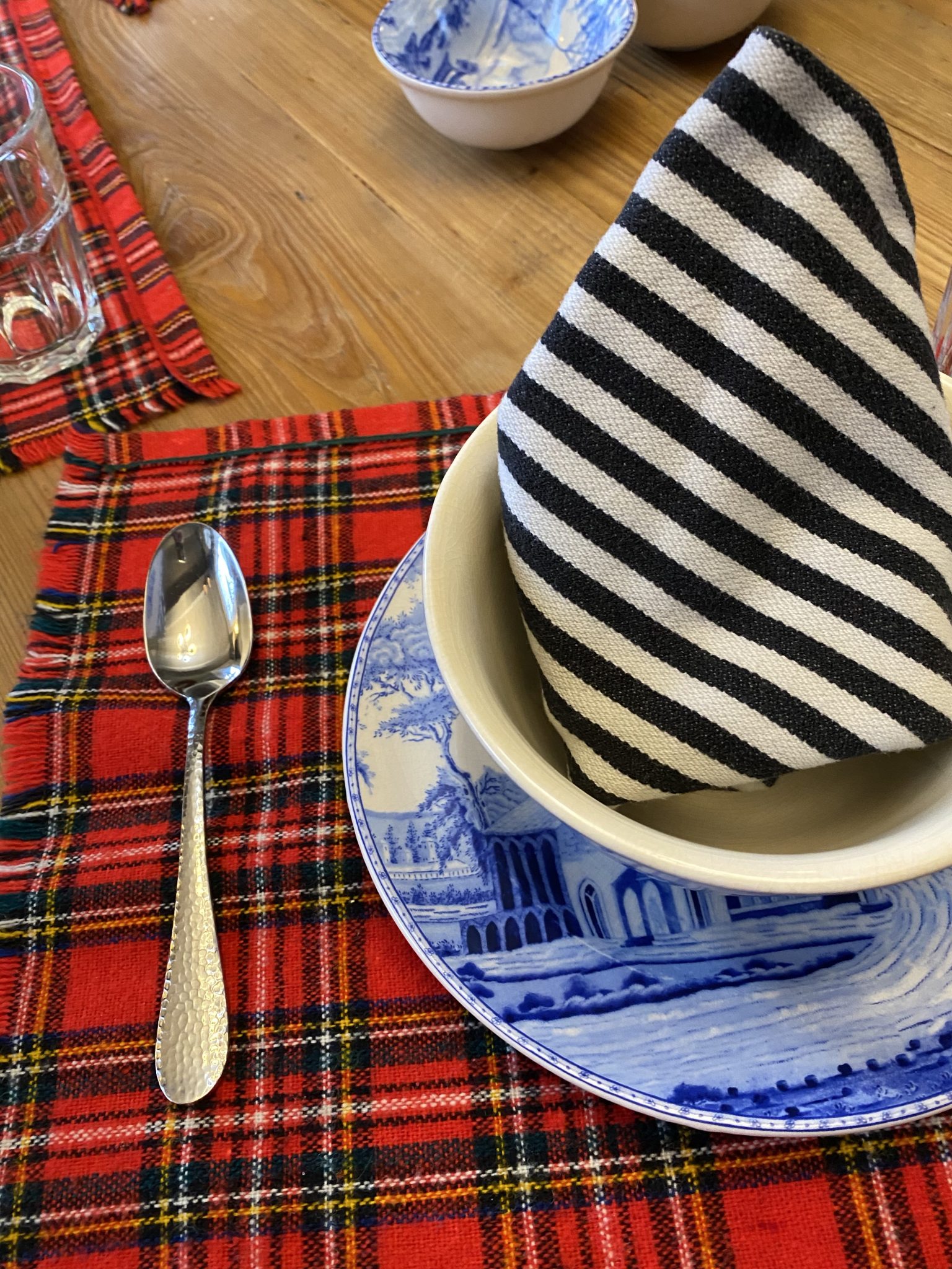 Friday Lunch with Elegance - Bushel & a Pickle