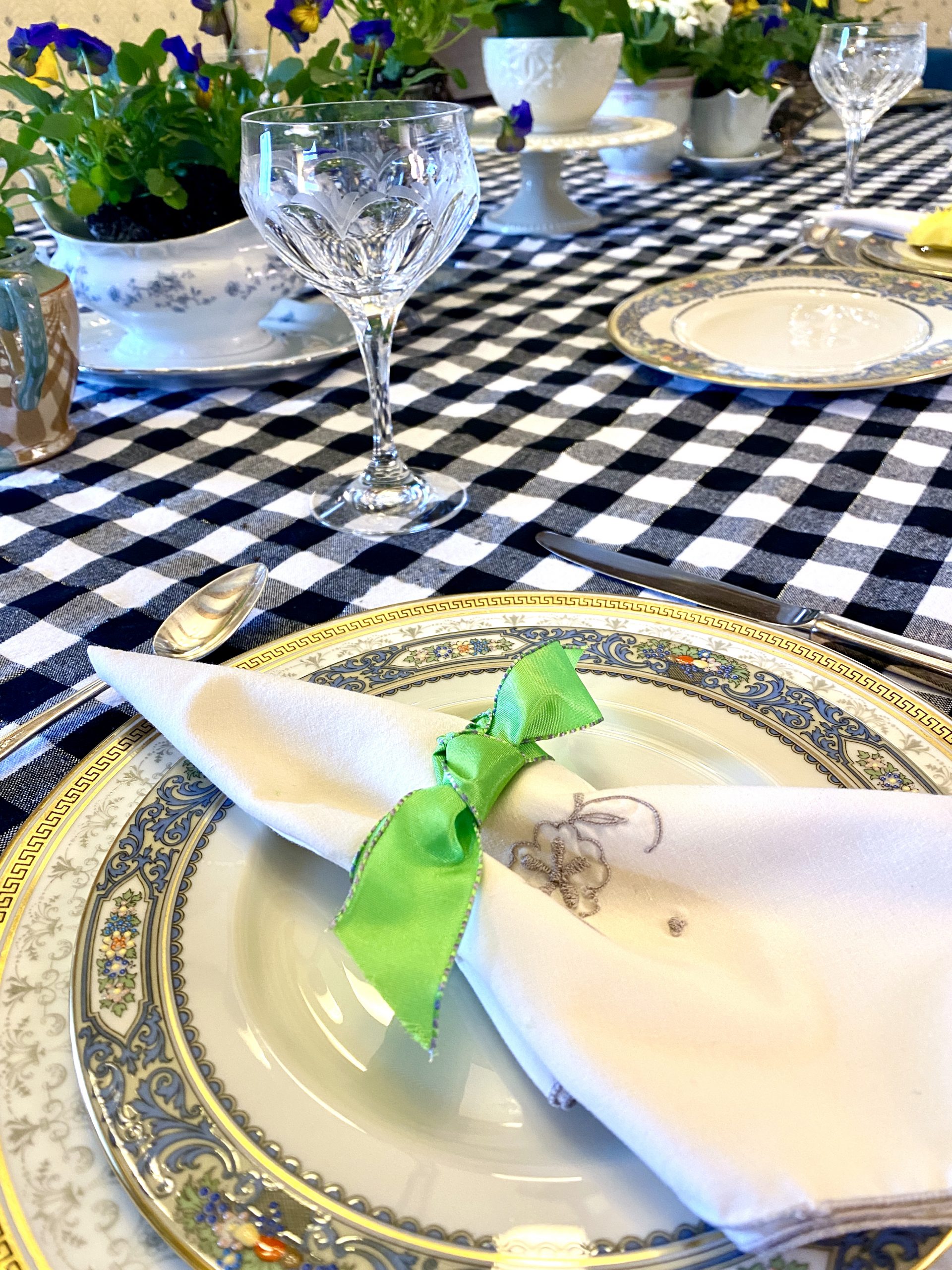 Tips for Early Spring Table Spring Blog Hop! - Bushel & a Pickle